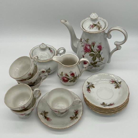 Dining | Vintage Moss Rose Tea Set 15 Pieces With Gold Trim Made In ...
